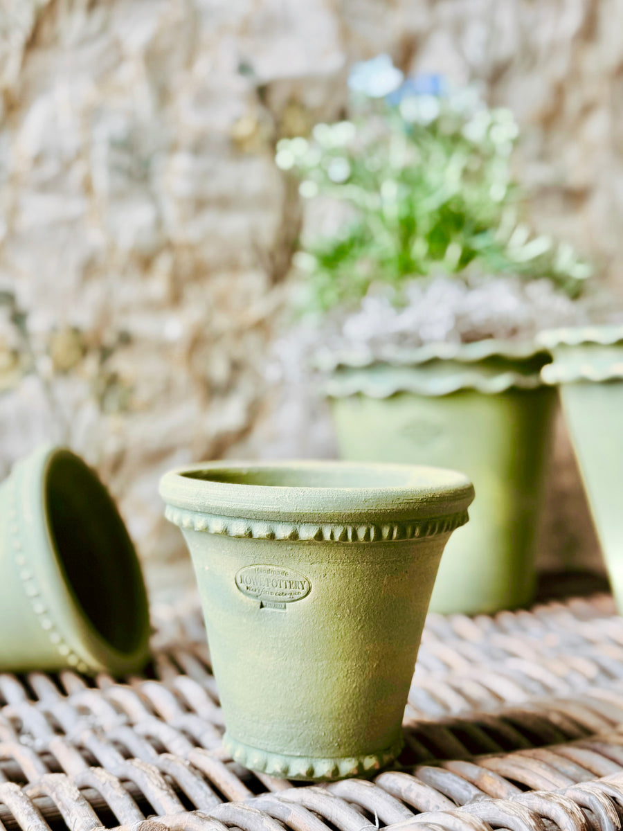 Rowe Pottery Garden Pot, Small, Fiddlehead Green – Patina Vie